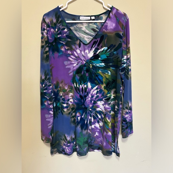 Susan Graver | Tops | Susan Graver L Tunic Floral | Poshmark